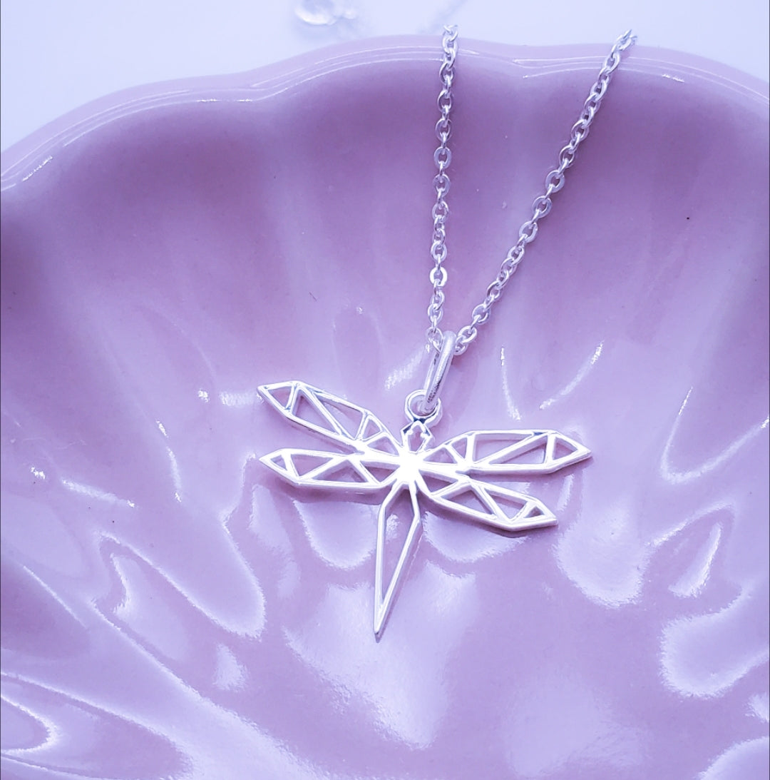 Collar libélula Origami – Bésame Jewelry